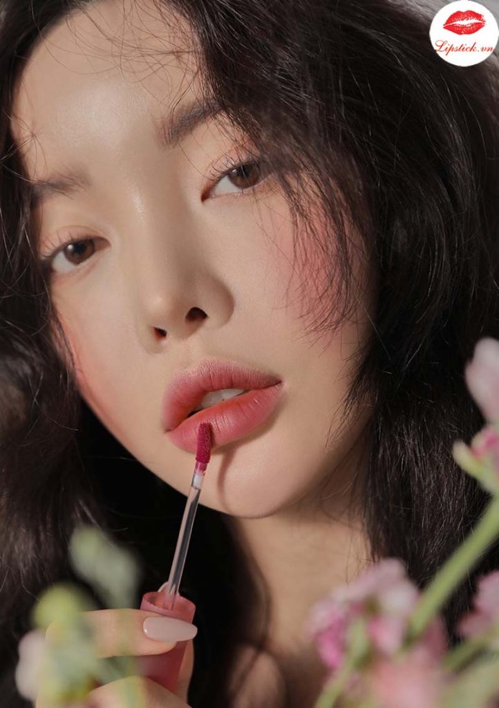 Son 3CE Double Wind Blur Water Tint Màu Đỏ Rượu Berry Mịn Môi